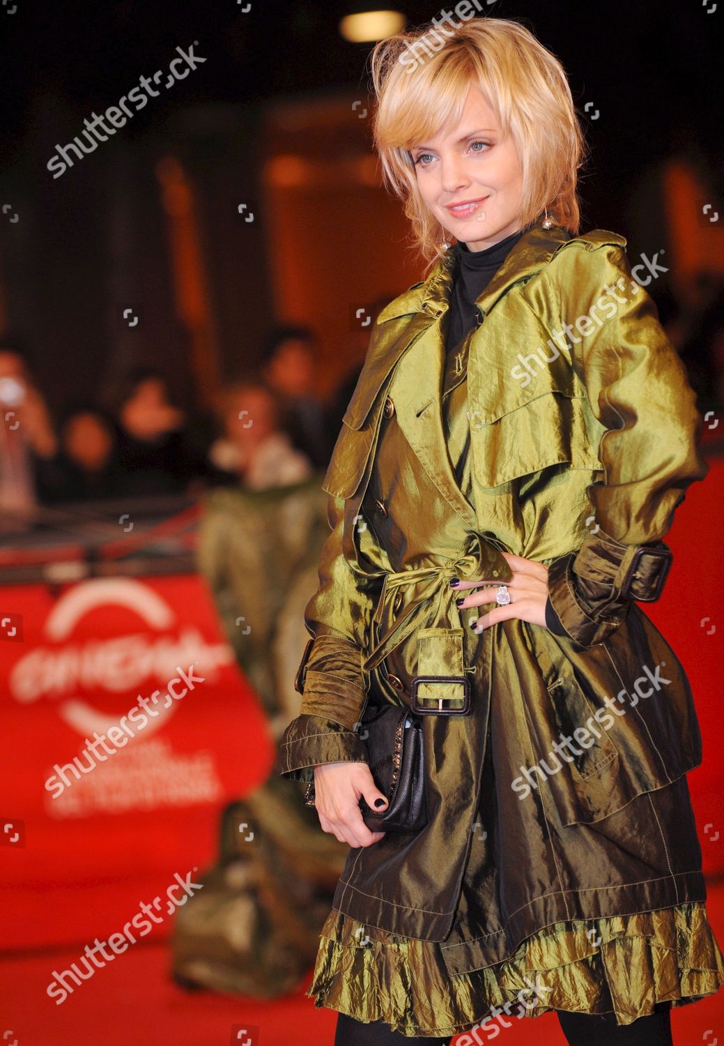 Actress Mena Suvari Poses On Red Editorial Stock Photo - Stock Image ...