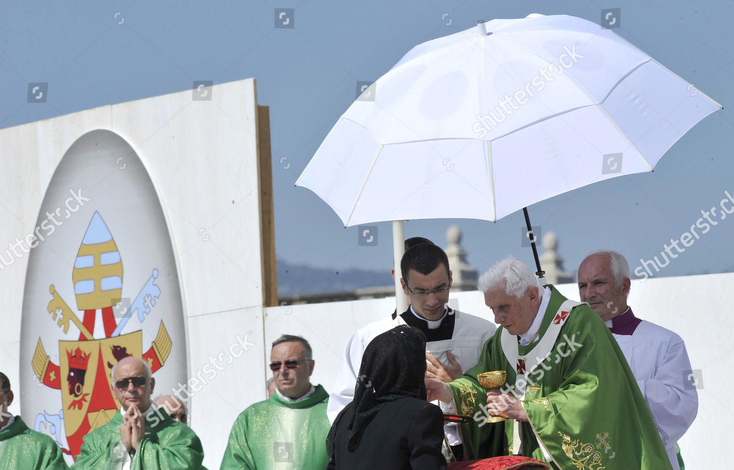 Large White Umbrella Shields Pope Benedict Editorial Stock Photo ...