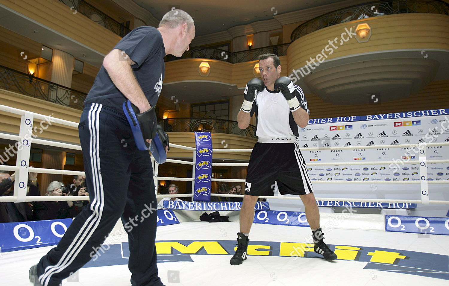 German Boxer Henry Maske C Pictured Editorial Stock Photo - Stock Image ...