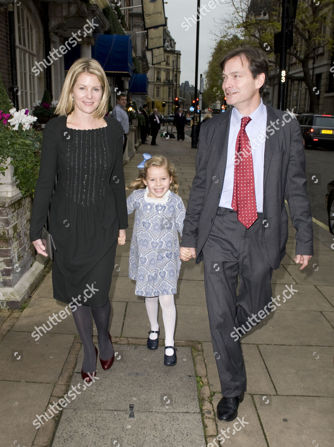 Viscountess Serena Linley Daughter Margarita Armstrongjones Editorial ...