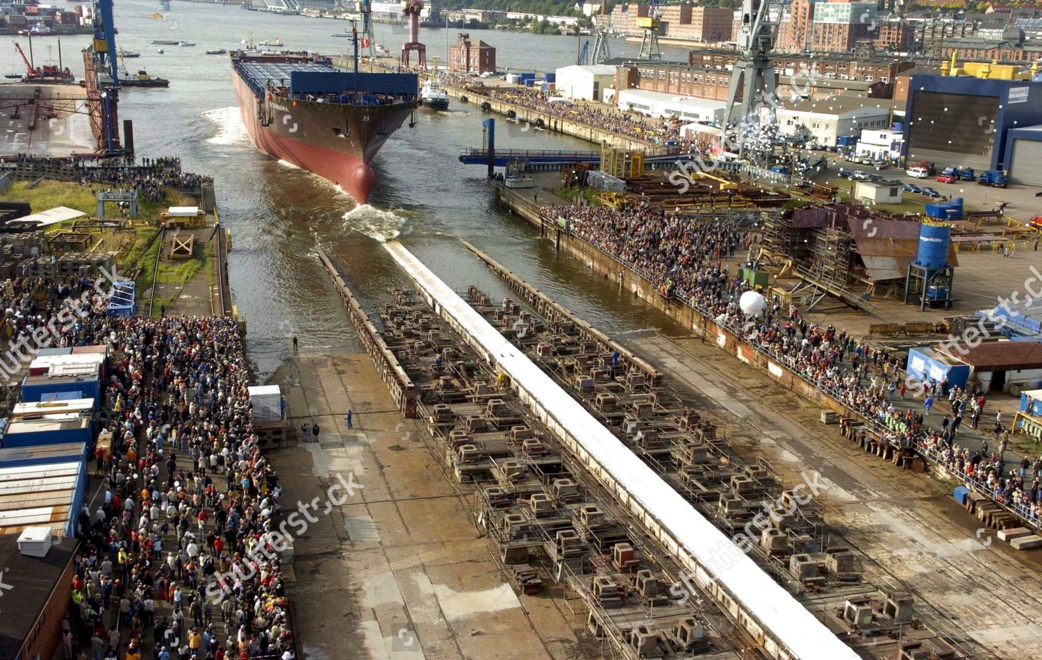 Container Ship Cosco Panama Launches Drydock Editorial Stock Photo ...