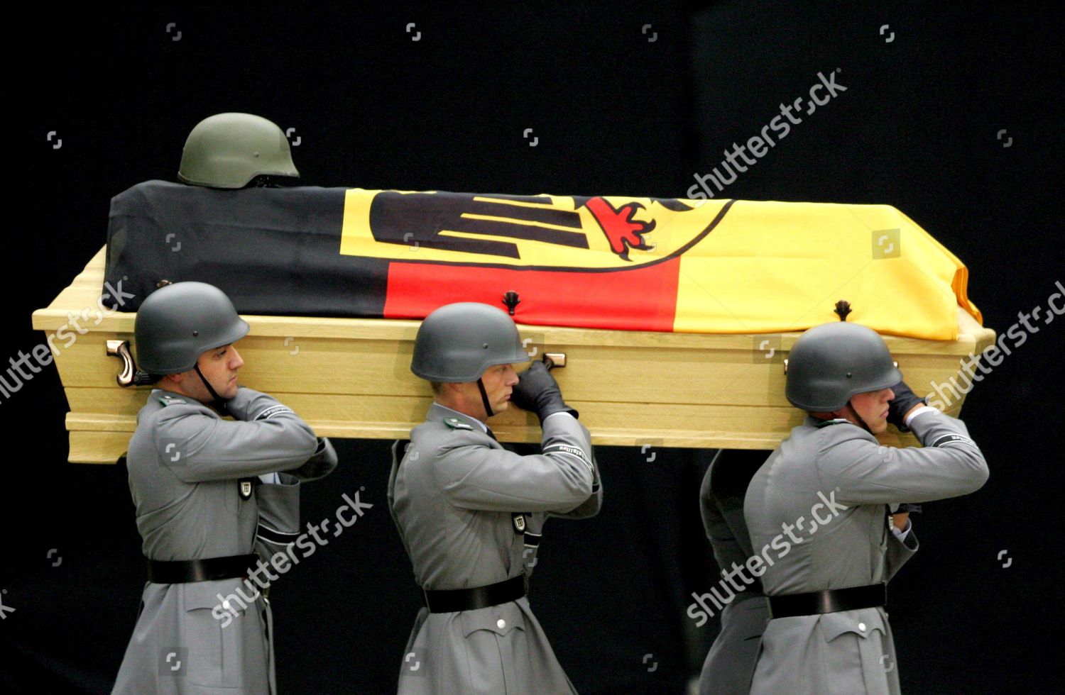 German Soldiers Carry Coffin 44yearold German Editorial Stock Photo ...