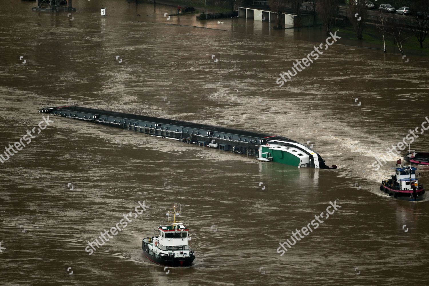 Motorized Barge 2 400 Tons Sulfuric Editorial Stock Photo - Stock Image ...