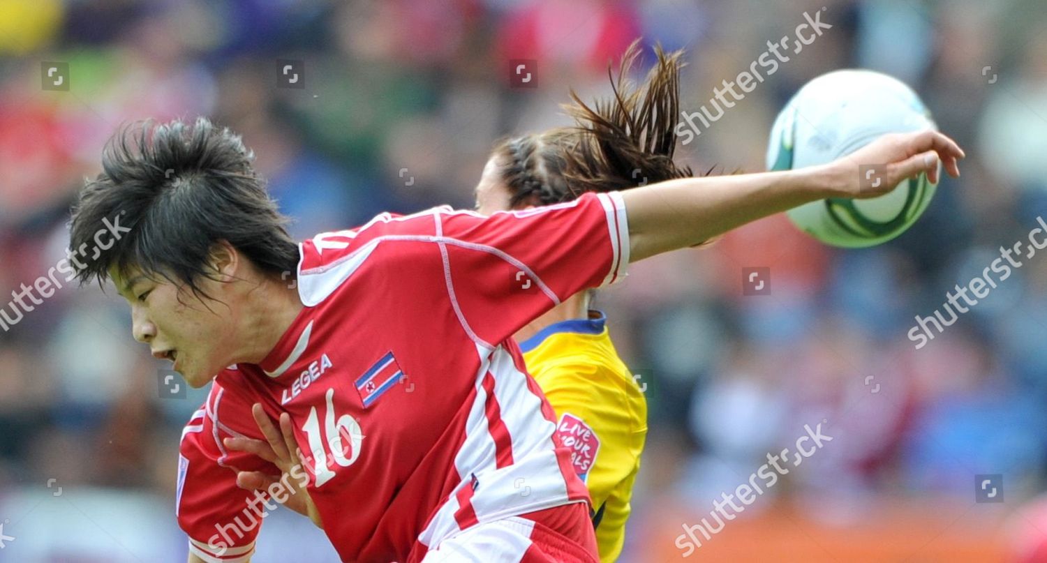 Player Jong Pok Sim L Swedens Editorial Stock Photo - Stock Image ...