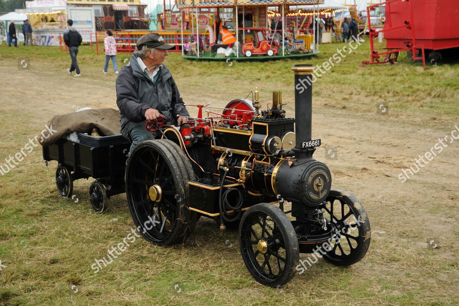 Miniature Steam Powered Traction Engine Show Editorial Stock Photo ...