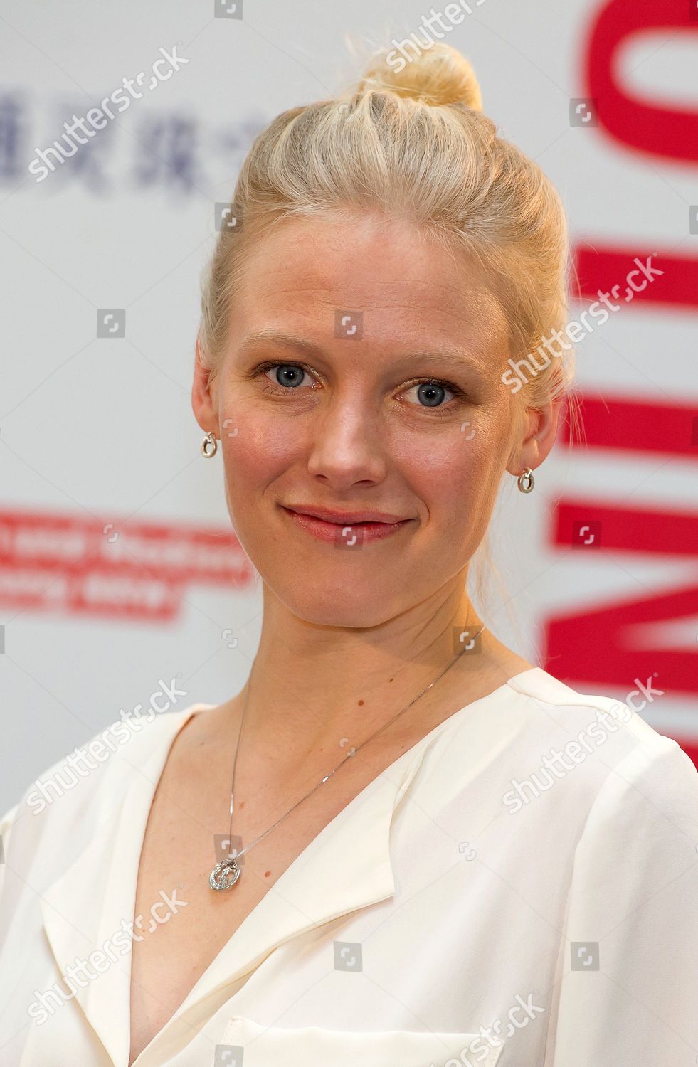 Finnish Actress Laura Birn Poses Photocall - Foto de stock de contenido ...