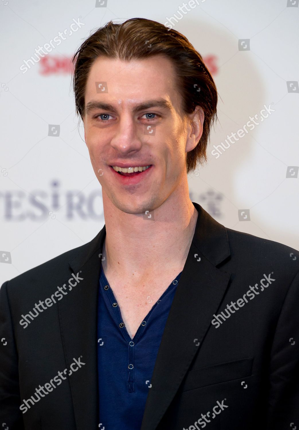 SLOVENIAN ACTOR JURE HENIGMAN POSES PHOTOCALL Foto de stock de ...