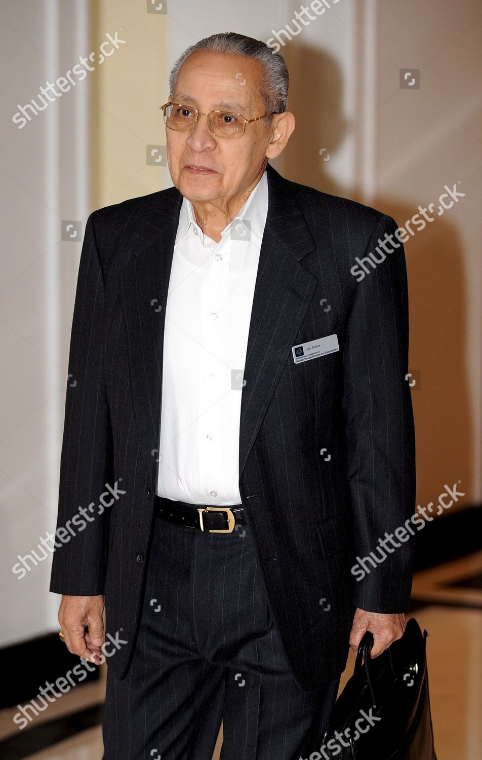 Ali Alatas Indonesia Arrives Cochair Inaugural Editorial Stock Photo ...