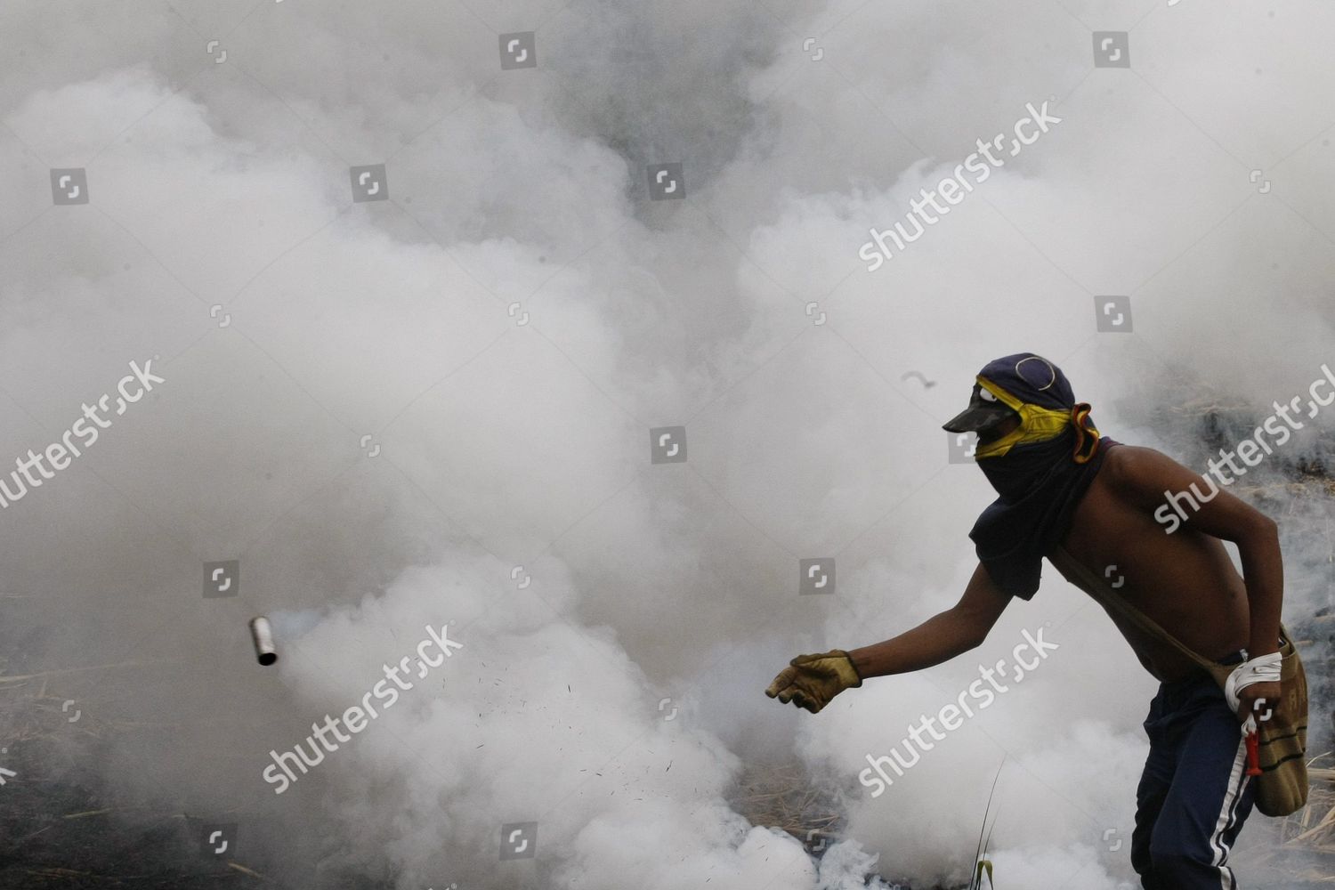 Indigenous People Clash Security Personel Farm Editorial Stock Photo ...