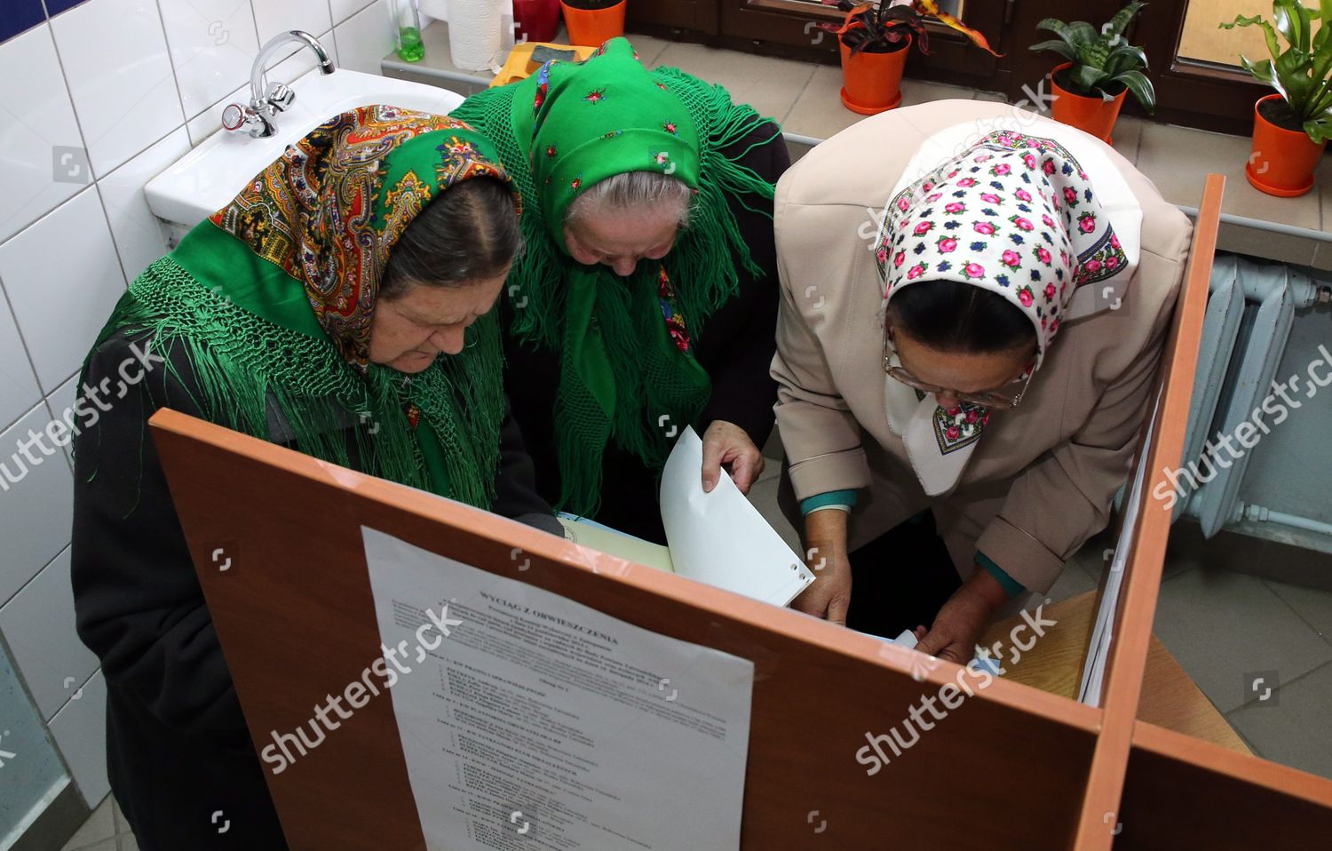 Polish Gorals Highlanders Traditional Outfits Cast Editorial Stock ...