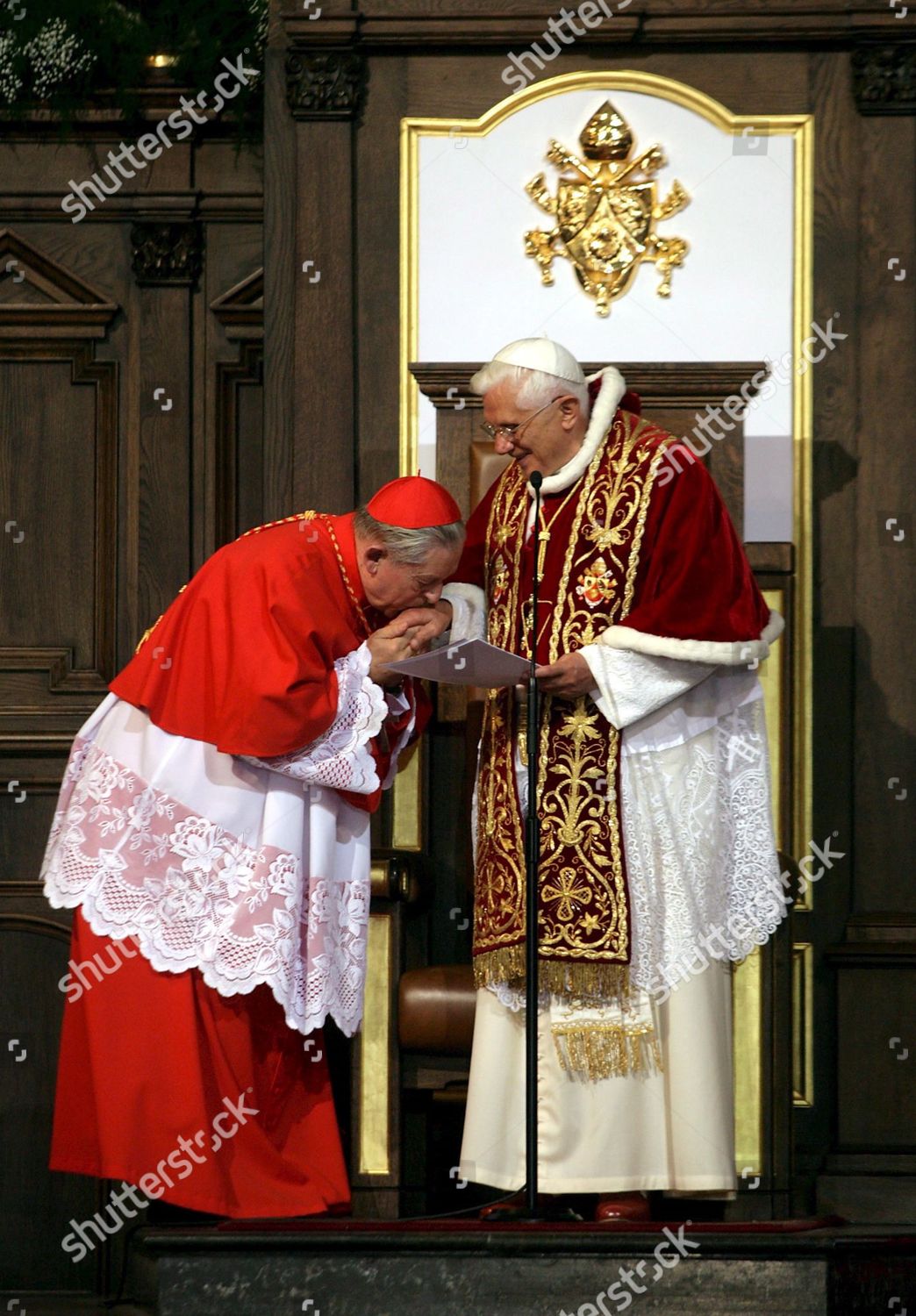 Polish Primate Cardinal Jozef Glemp Kisses Editorial Stock Photo ...
