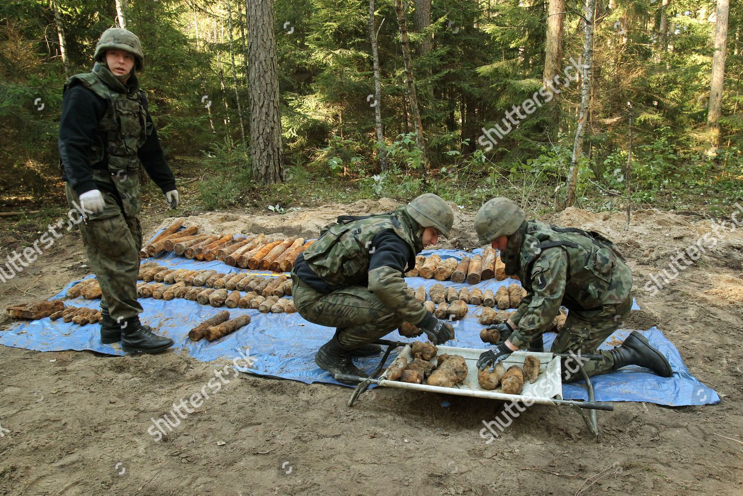 Polish Sappers Inspect Discovered Unexploded Bombs Editorial Stock ...