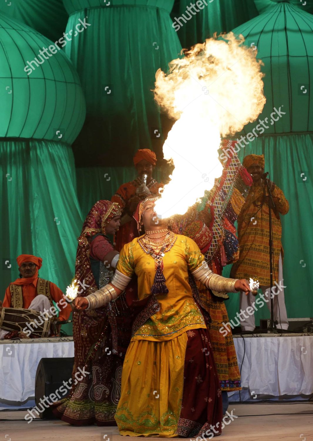 Pakistani Traditional Dancers Perform During 15th Editorial Stock Photo ...