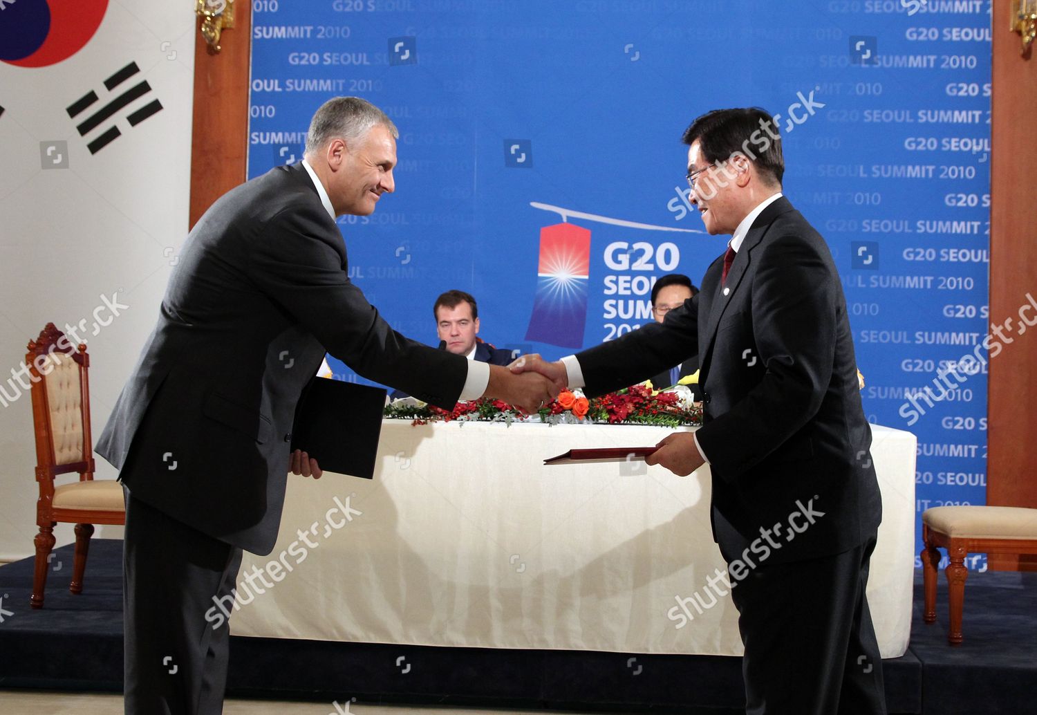 Woo Keunmin R Governor South Koreas Editorial Stock Photo - Stock Image ...