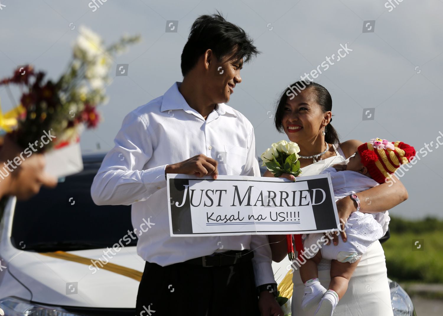 Newlywed Filipino Couple Poses Photographs Following Editorial Stock ...