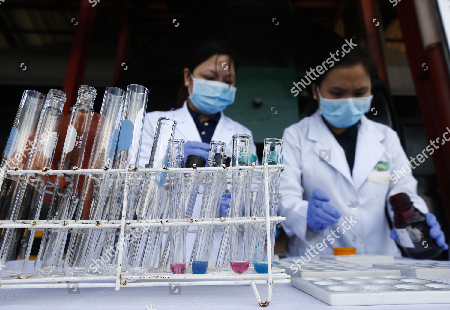 Filipino Laboratory Personnel Philippine Drug Enforcement Editorial ...