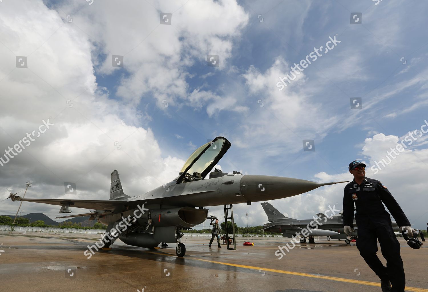 Royal Thai Air Force Personnel Prepare Editorial Stock Photo - Stock ...