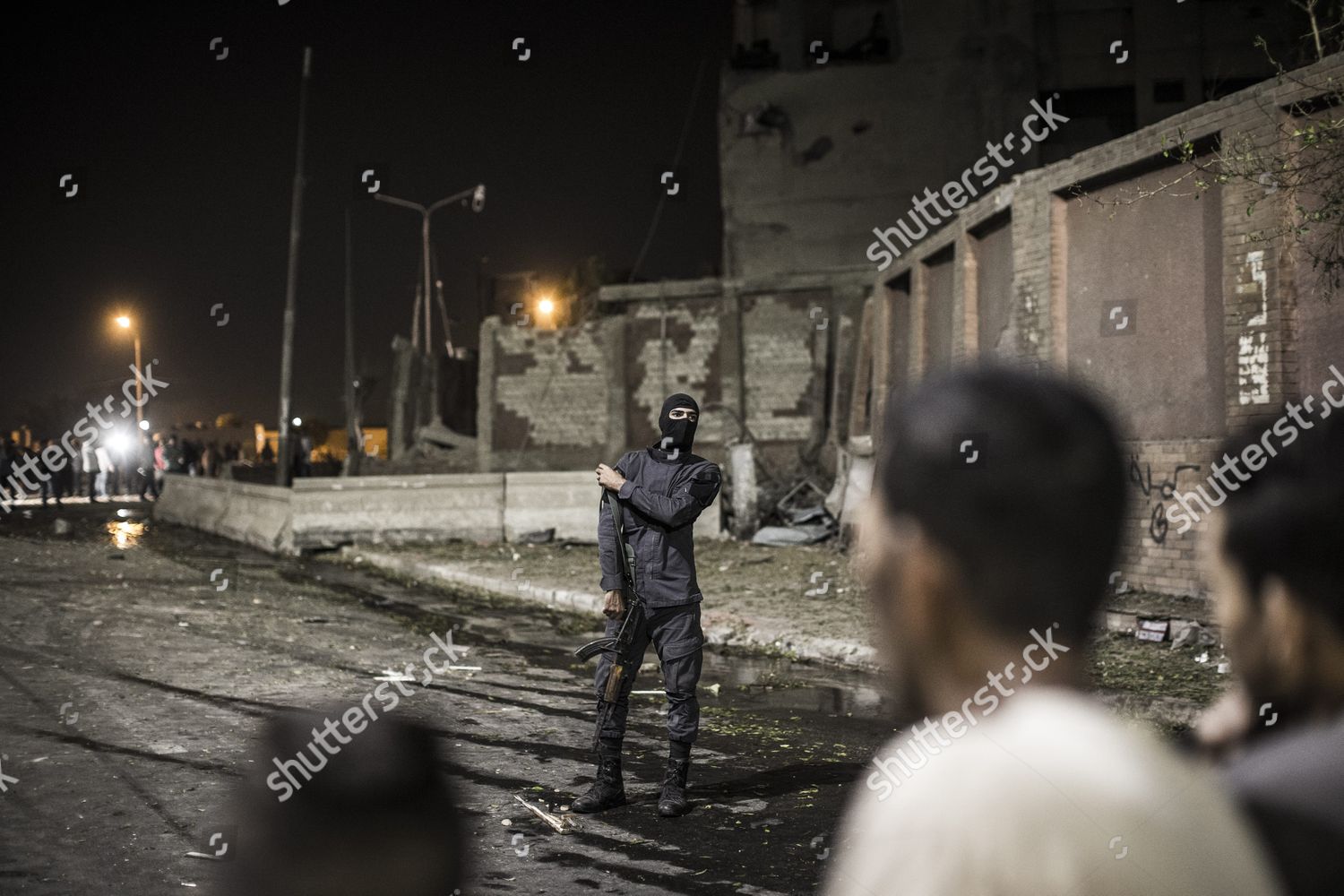Local Residents Look Masked Policeman Patrolling Editorial Stock Photo ...