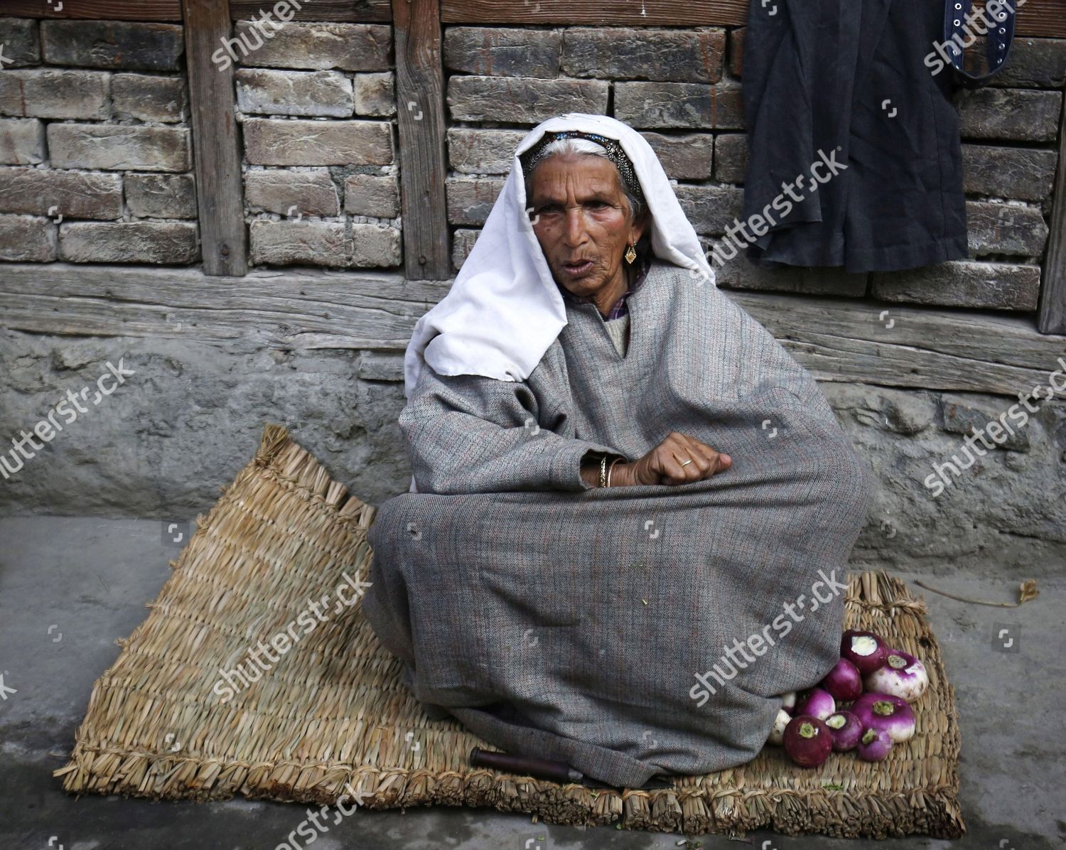 Kashmiri Muslim Sits On Traditional Grass Editorial Stock Photo - Stock ...