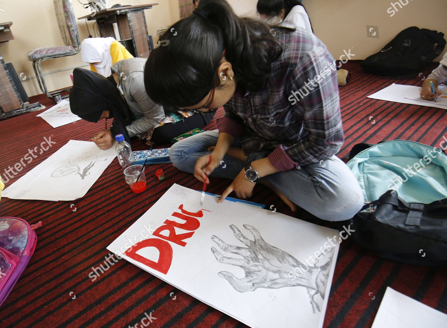 Kashmiri School Students Participate Drawing Competition Editorial ...