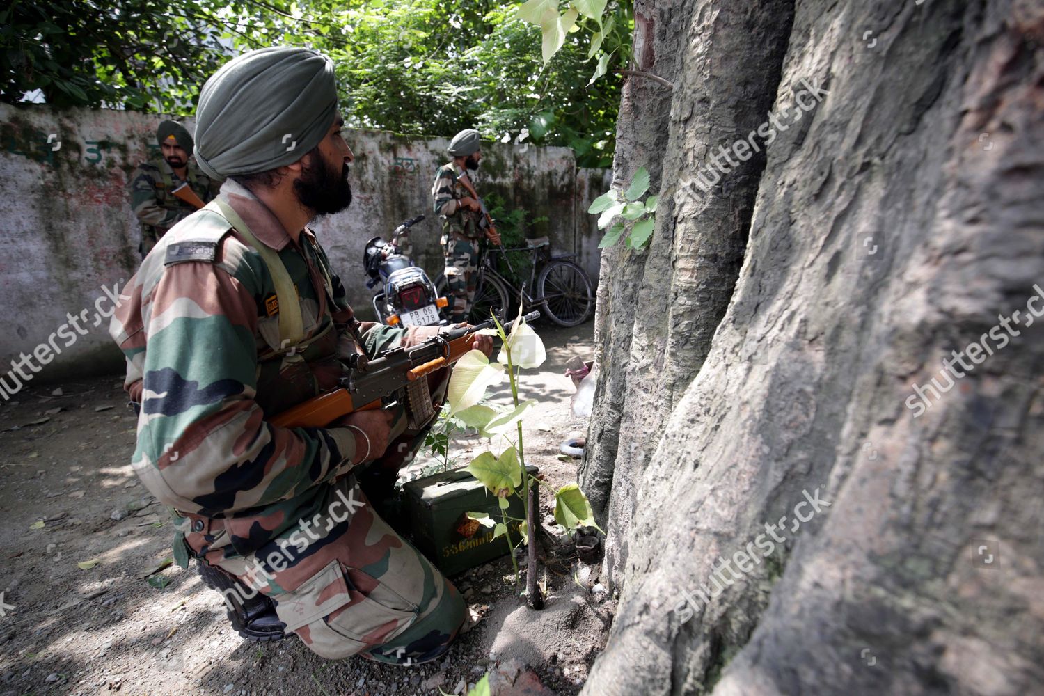 Indian Army Soldiers Take Position Exchange Editorial Stock Photo ...