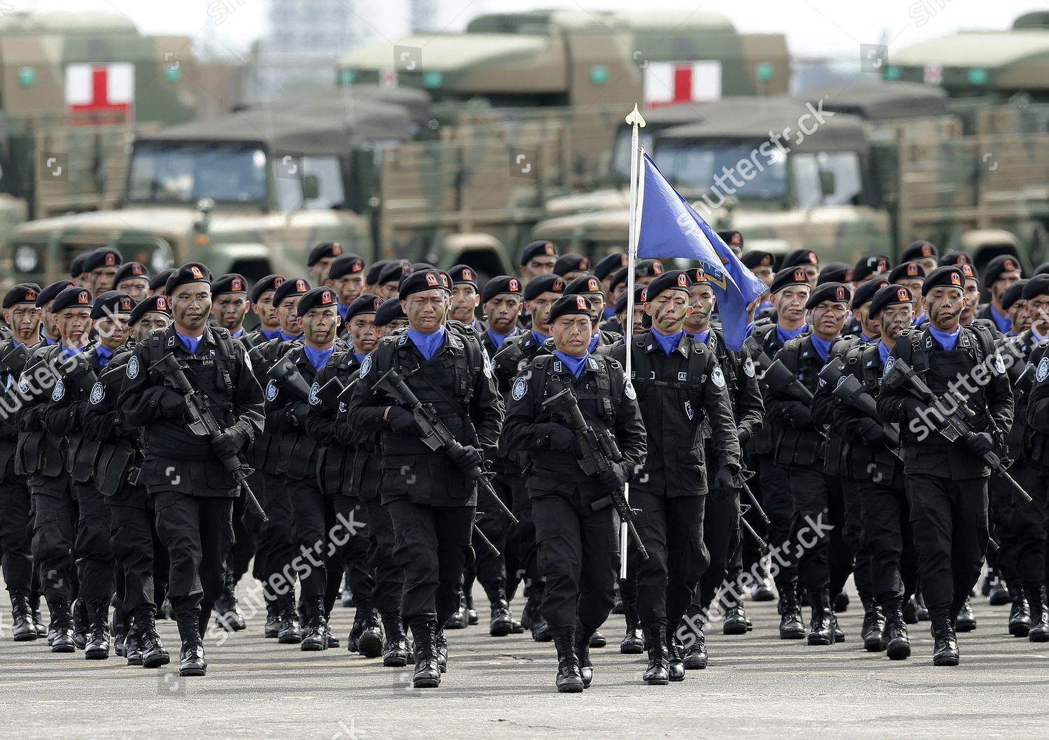 Filipino Air Force Soldiers Parade During Editorial Stock Photo - Stock ...