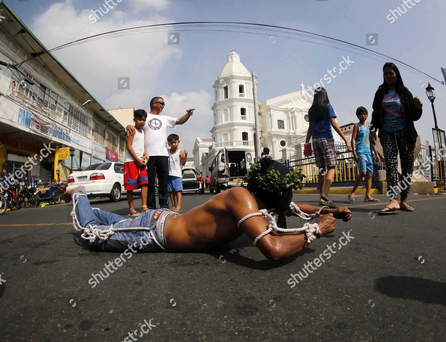 Filipino Flagellant Crawls Going Church On Editorial Stock Photo ...