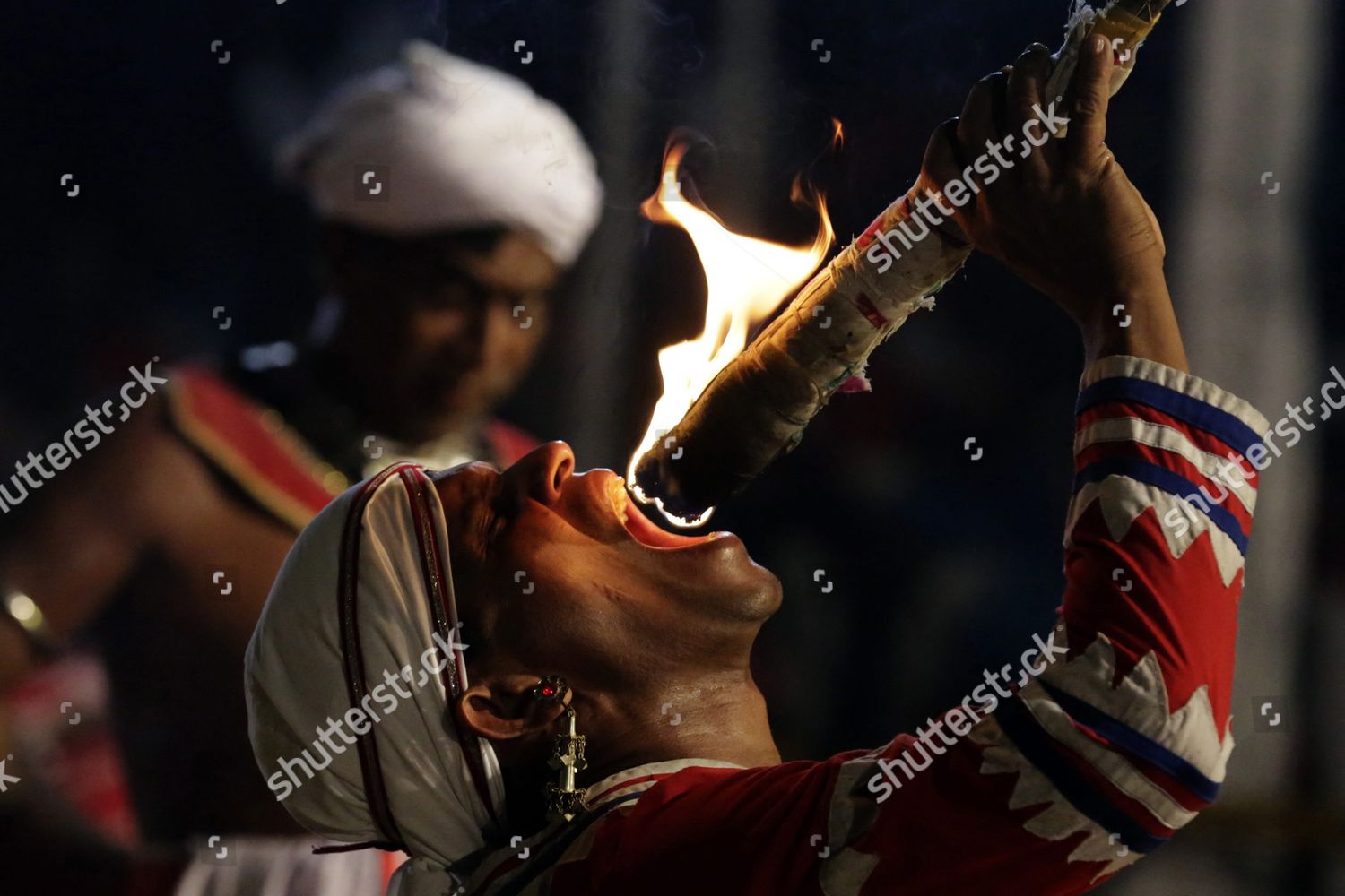 Sri Lankan Pahatharata Lowcountry Dancer Accompanied Editorial Stock ...