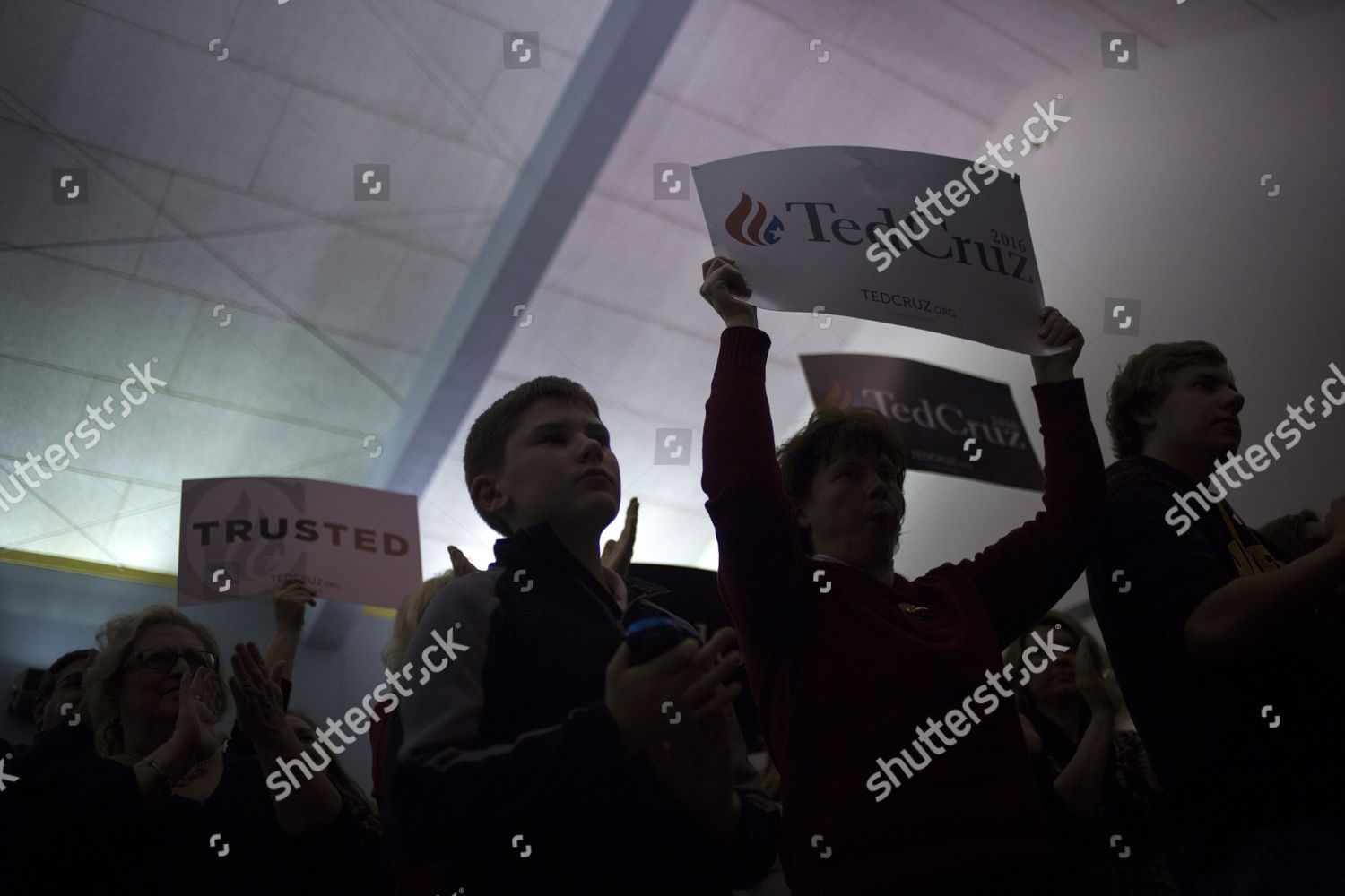 Supporters Hold Signs Republican Presidential Candidate Editorial Stock ...