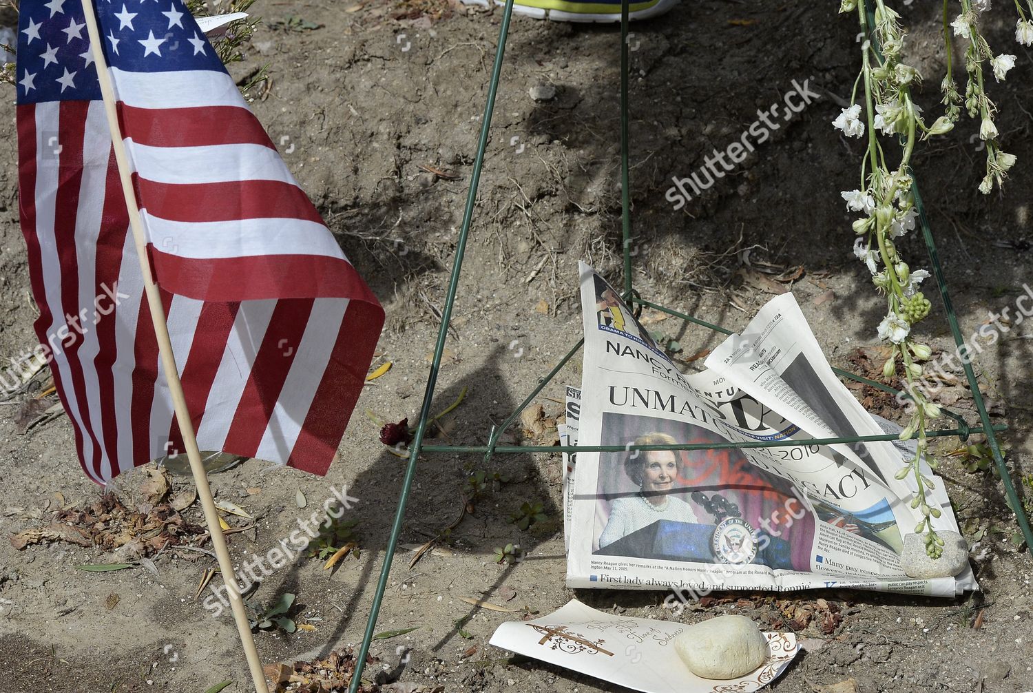 Flag Newspaper Front Page Showing Photograph Editorial Stock Photo ...