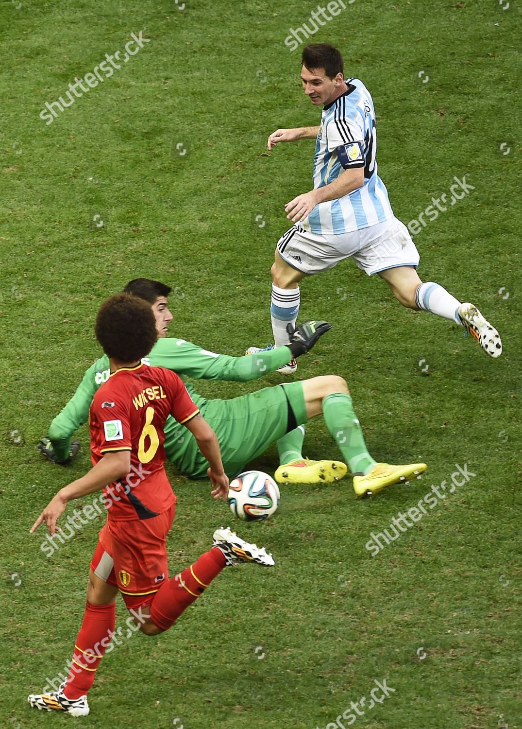 Lionel Messi Back R Argentina Action Editorial Stock Photo - Stock ...