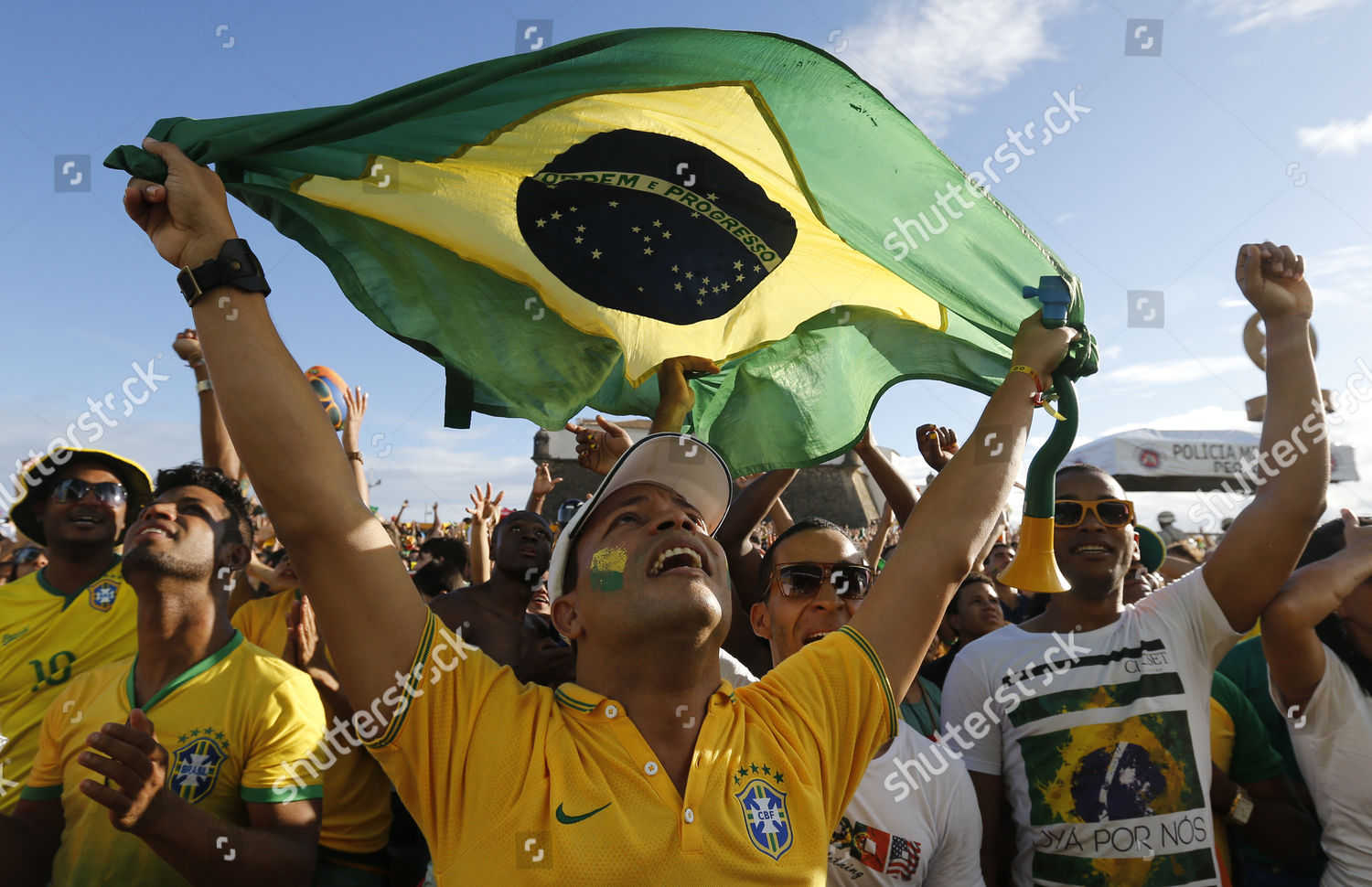 Brazilian Supporters Celebrate They Watch Fifa Editorial Stock Photo ...