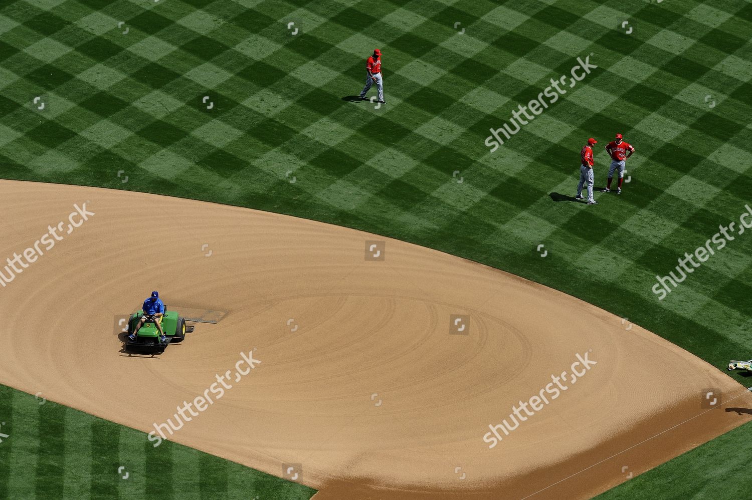 GROUNDS KEEPERS PREPARE CLAY INFIELD PLAYING Editorial Stock Photo ...