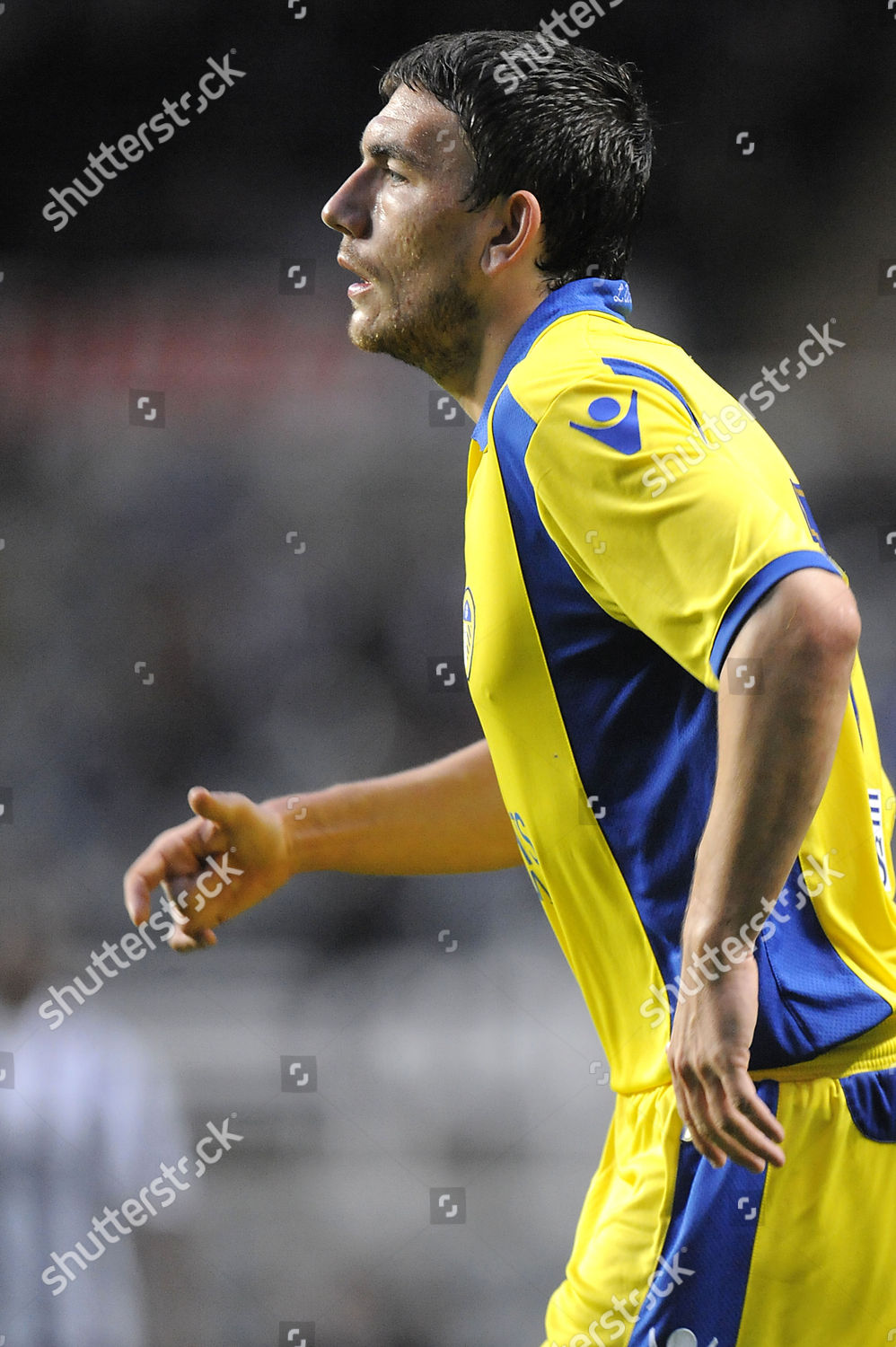 Robert Snodgrass Leeds United United Kingdom Editorial Stock Photo ...