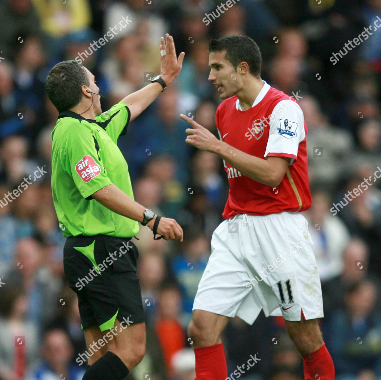 Robin Van Persie Arsenal Argues Referee Editorial Stock Photo - Stock ...