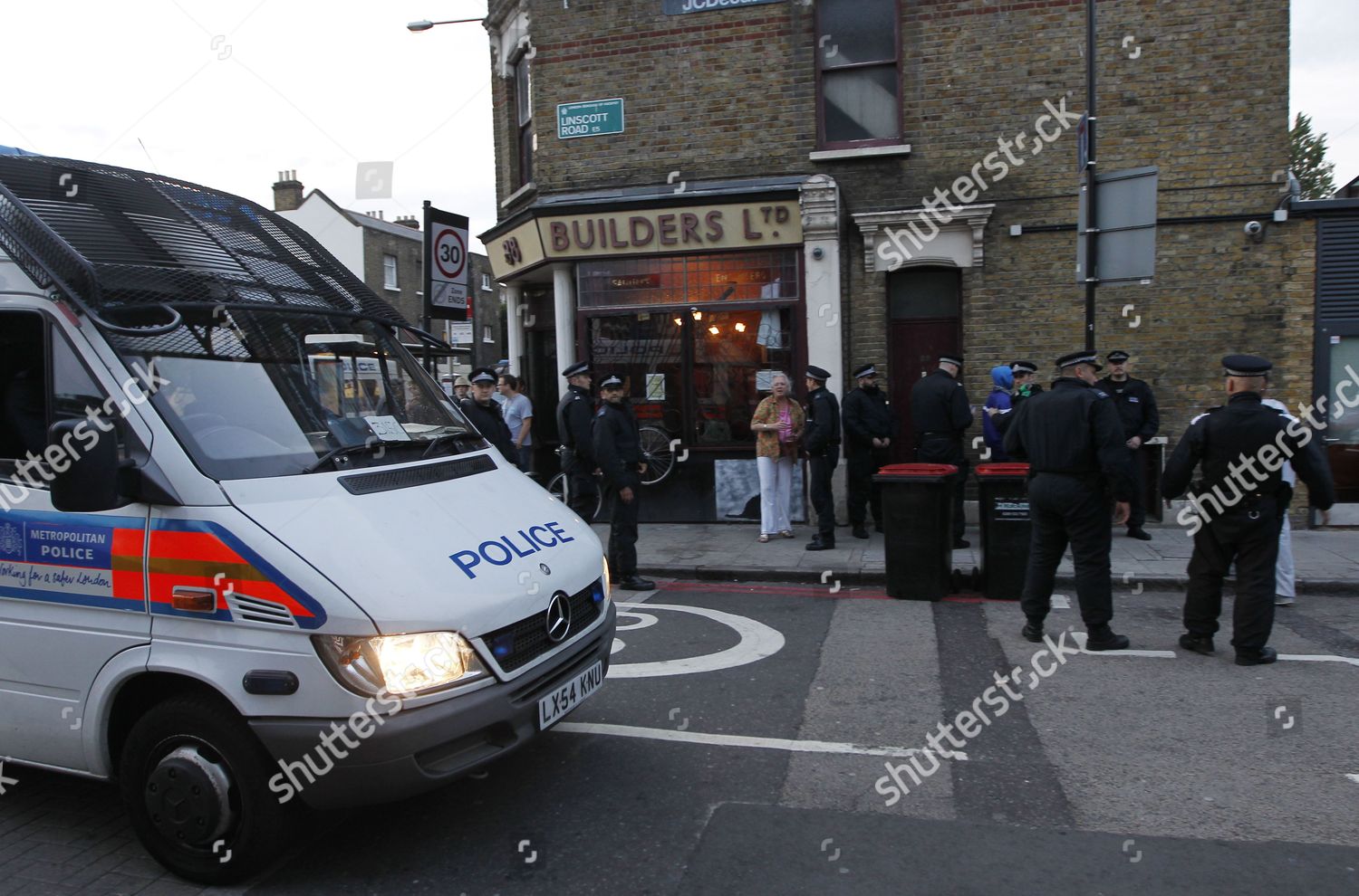 Metropolitan Police Officers Patrol Camden Town Editorial Stock Photo ...