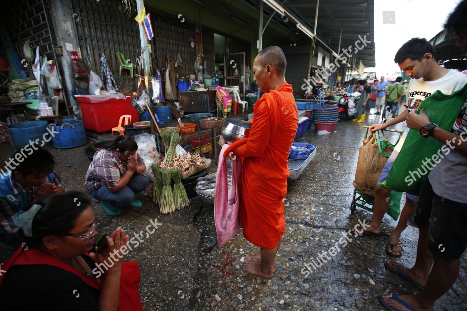 Thai Market Sellers Pray Before Buddhist Editorial Stock Photo - Stock ...