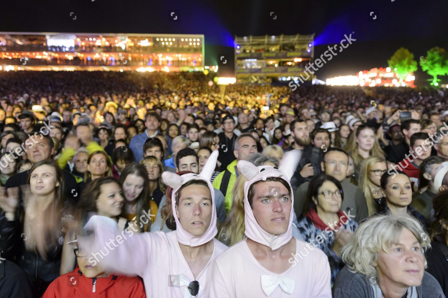 Festival Goers Dressed Rabbit Cheer British Editorial Stock Photo ...