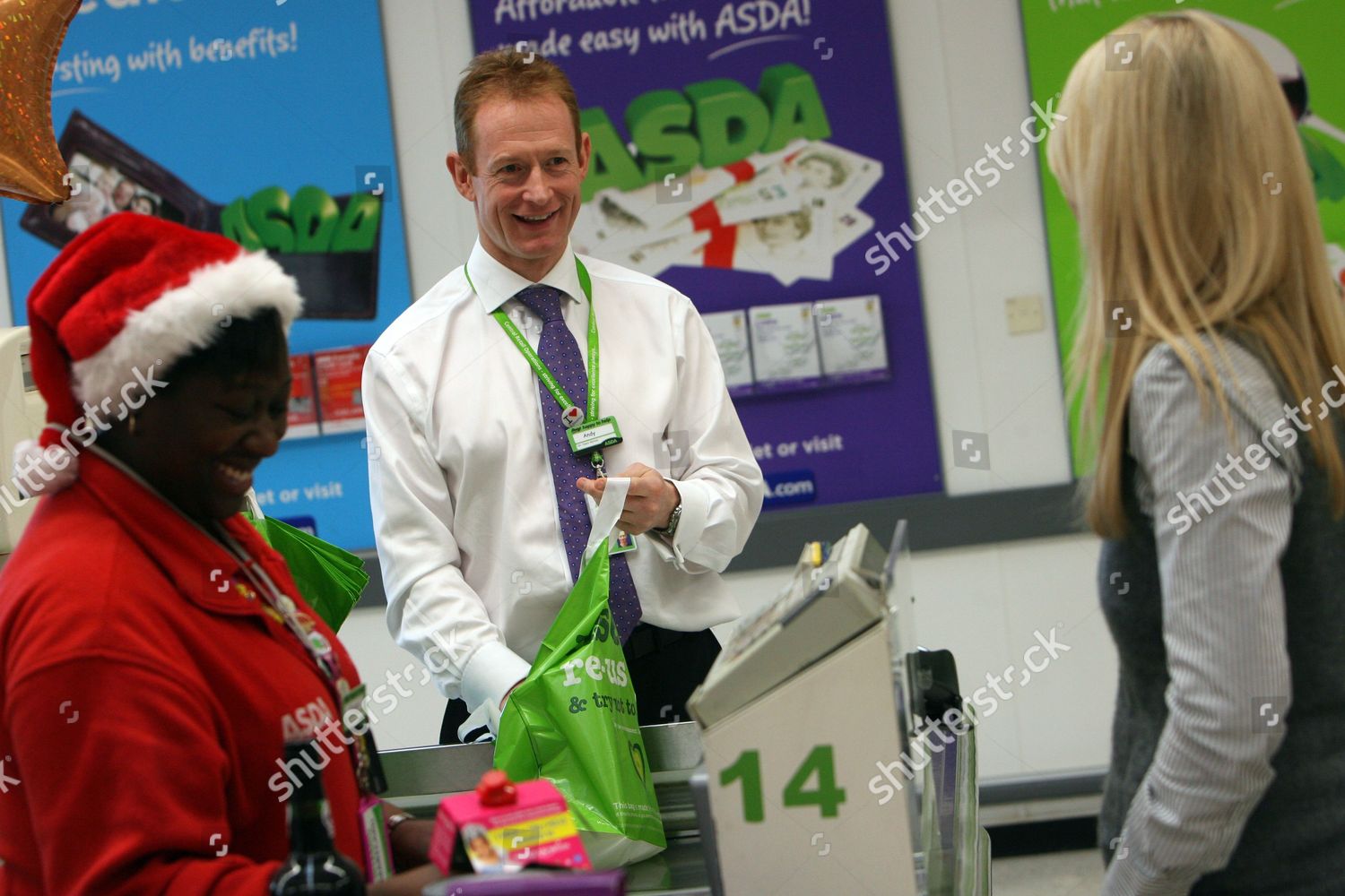 Andy Bond Ceo Asda Redaktionelles Stockfoto – Stockbild | Shutterstock