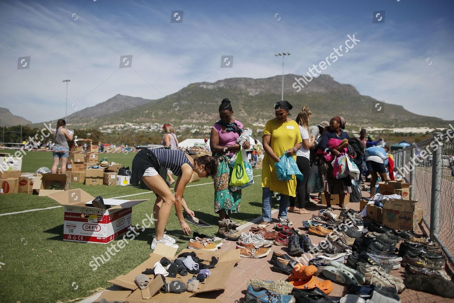 Volunteer L Helps South African Victims Editorial Stock Photo - Stock ...