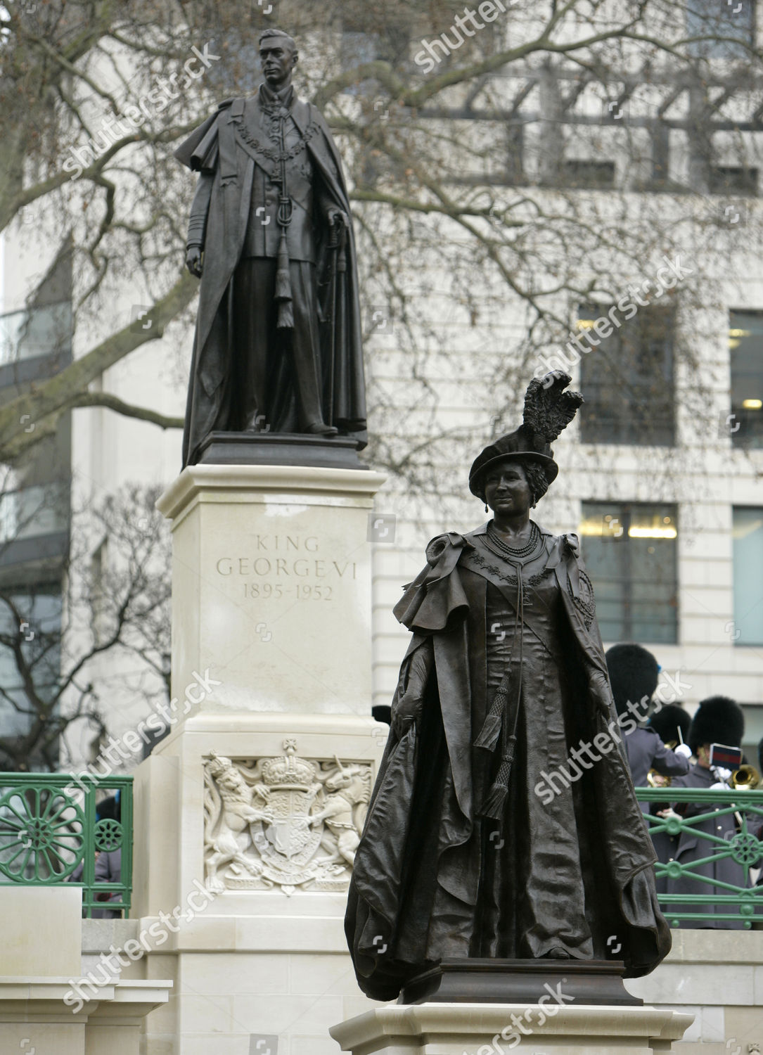 Statues King George Vi Queen Elizabeth Editorial Stock Photo - Stock ...