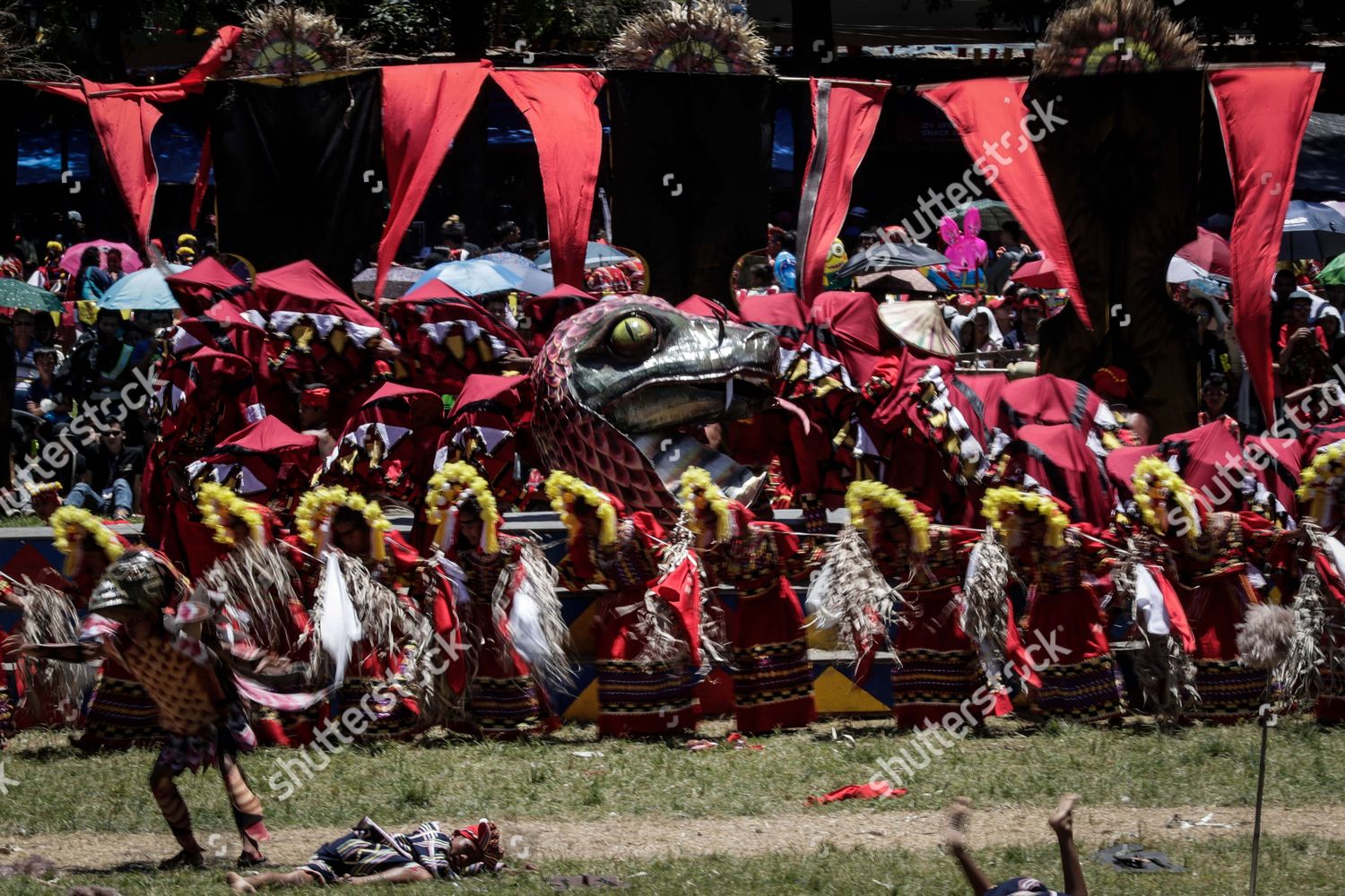 Indigenous Filipinos Perform Ritual Dance During Editorial Stock Photo ...
