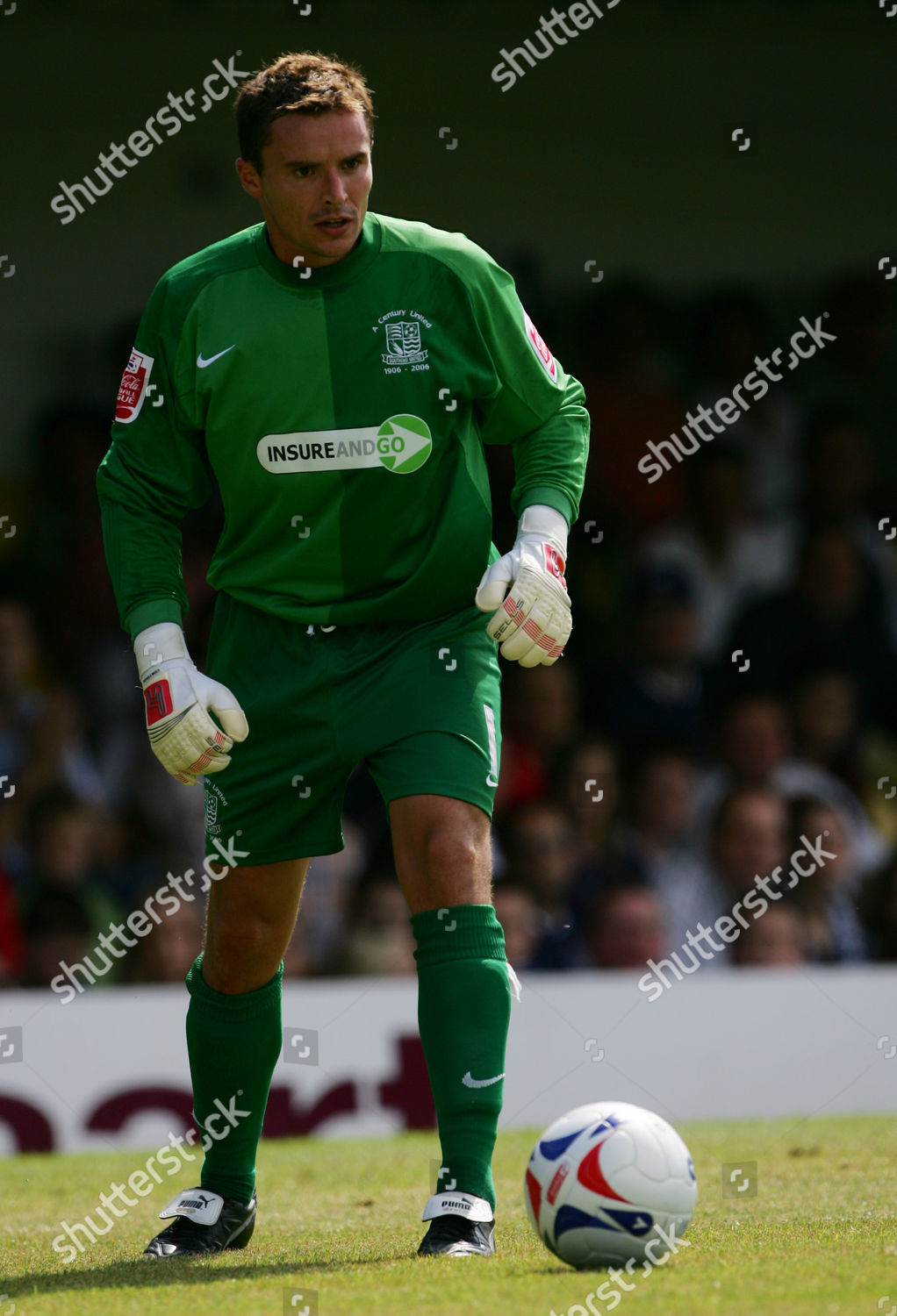 Southend United Goalkeeper Darryl Flahavan Editorial Stock Photo ...