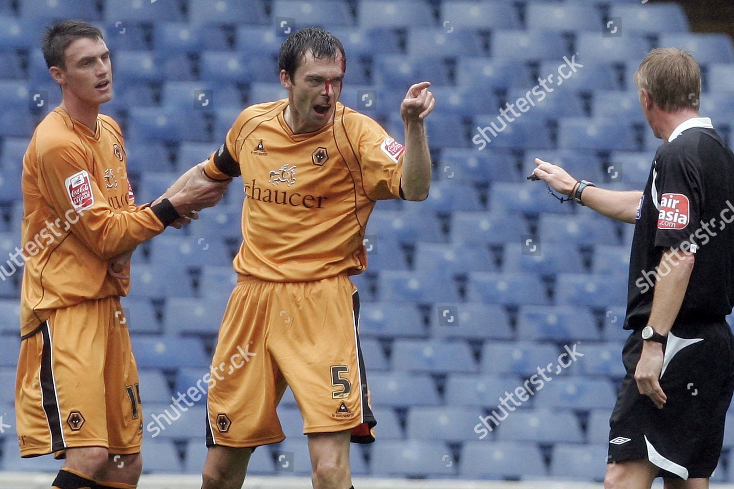 GARY BREEN WOLVERHAMPTON WANDERERS COMPLAINS REF Editorial Stock Photo ...