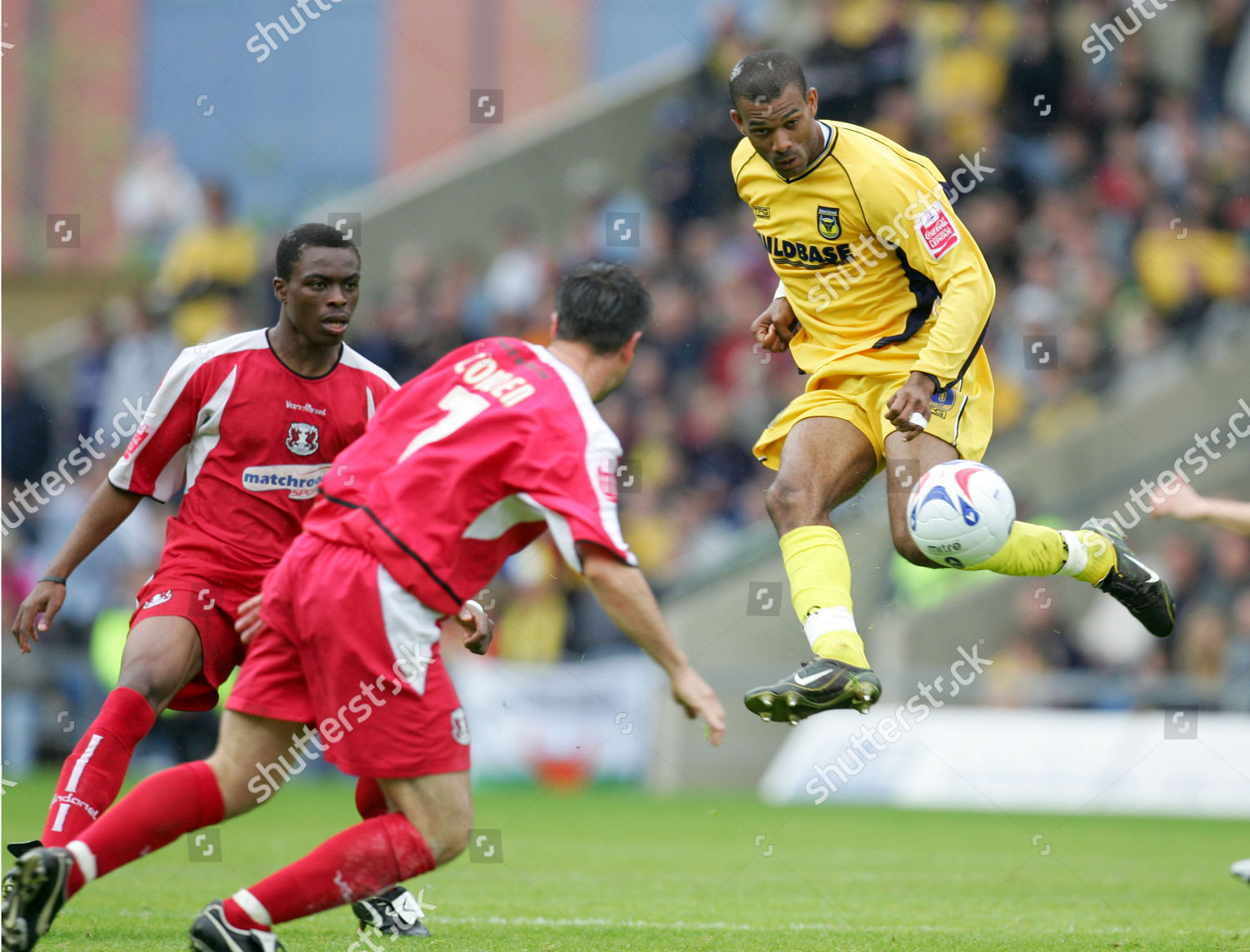 Eric Sabin Oxford United Controls Ball Editorial Stock Photo - Stock ...