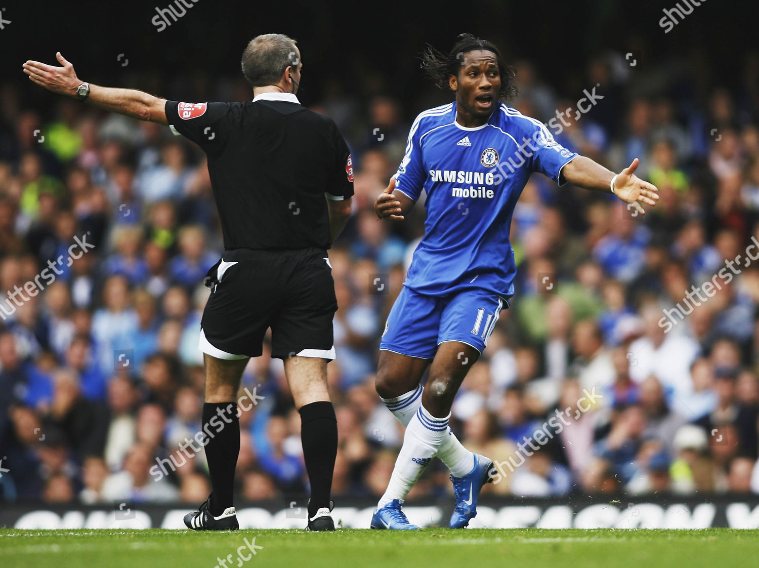 Didier Drogba Chelsea Makes Point Referee Editorial Stock Photo - Stock ...