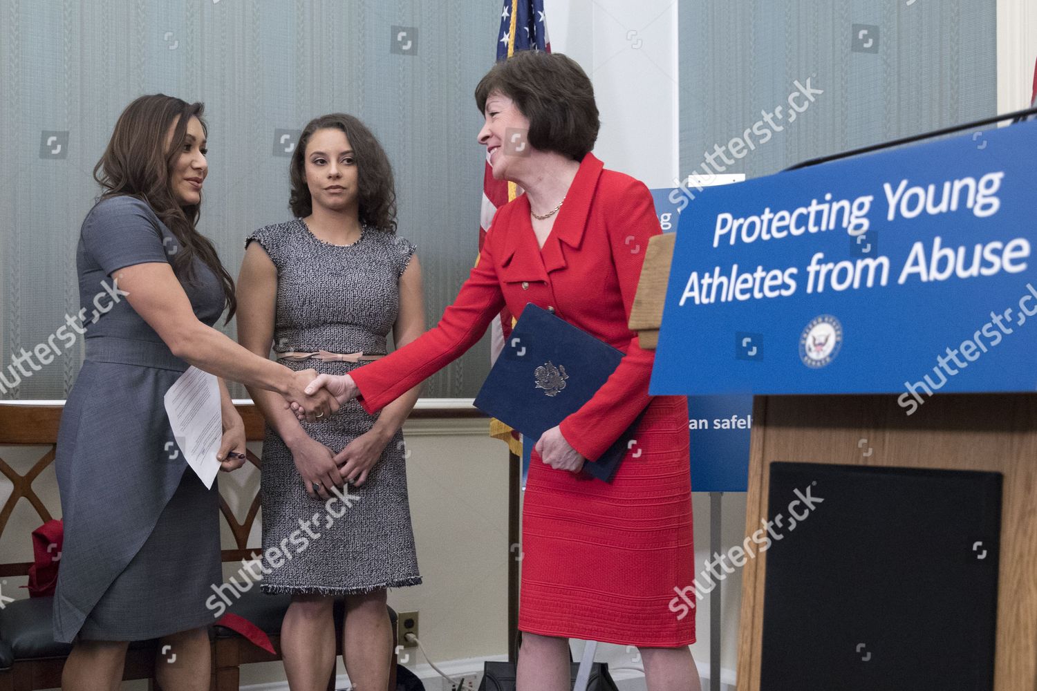 Susan Collins Jeanette Antolin Mattie Larson Editorial Stock Photo ...