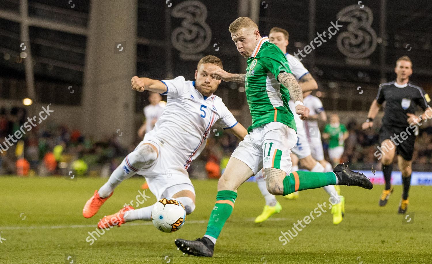 Republic Ireland Vs Iceland Republic Irelands Editorial Stock Photo ...