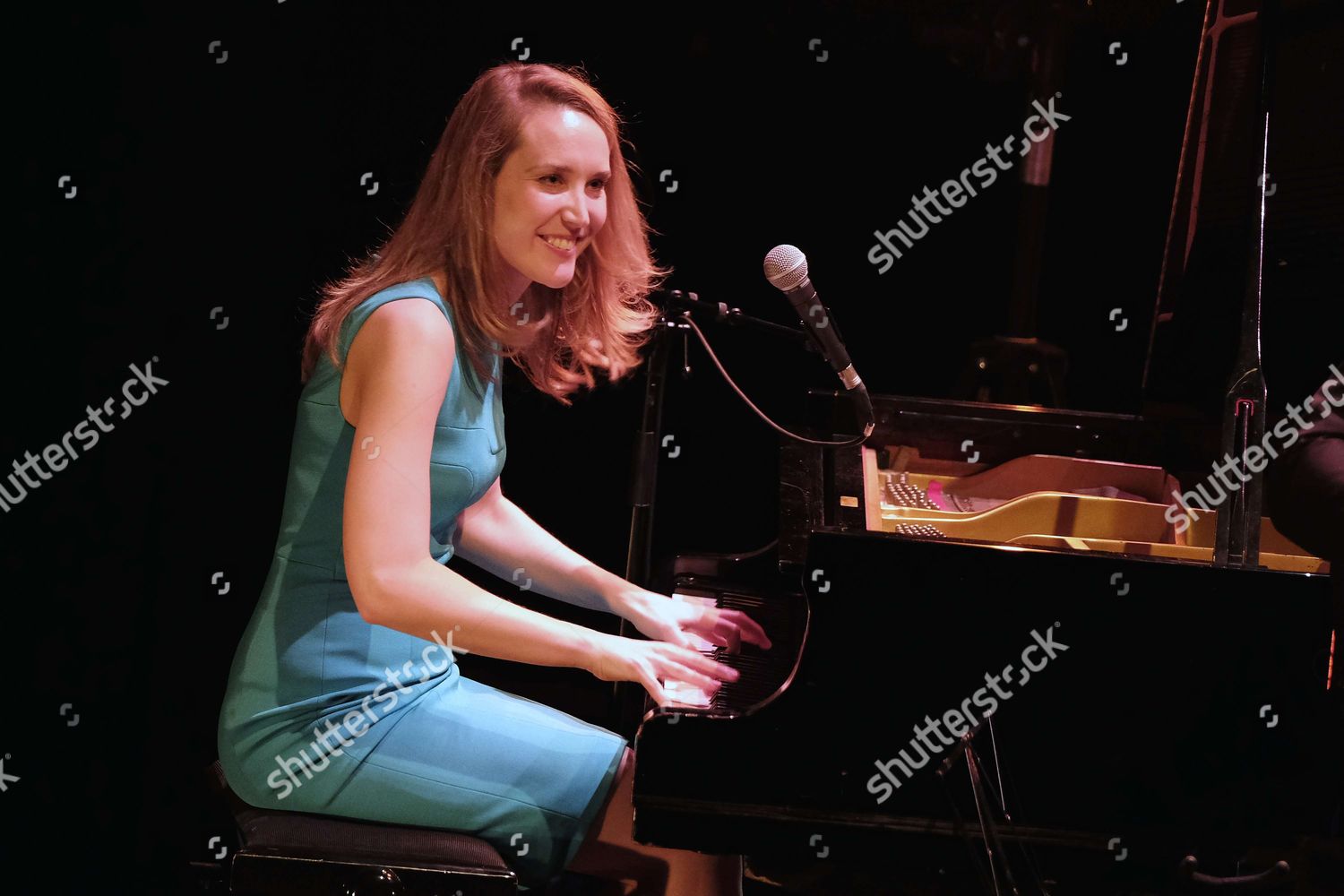Australian Jazz Singer Sarah Mckenzie Performs Editorial Stock Photo ...