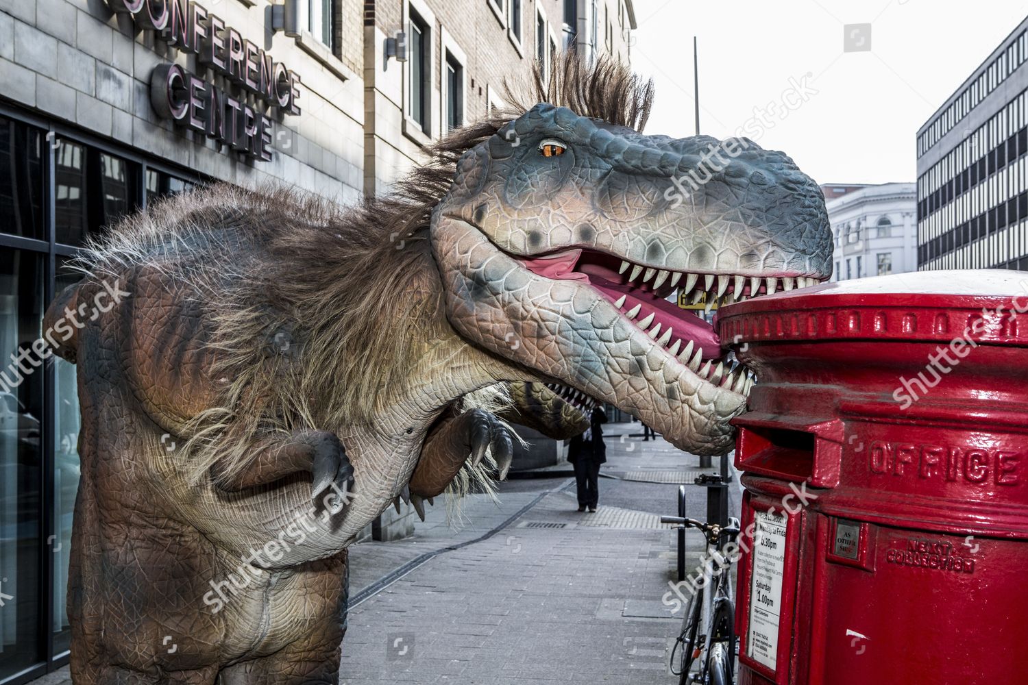 Wild Dinosaurs Shock Onlookers During Rampage Editorial Stock Photo ...